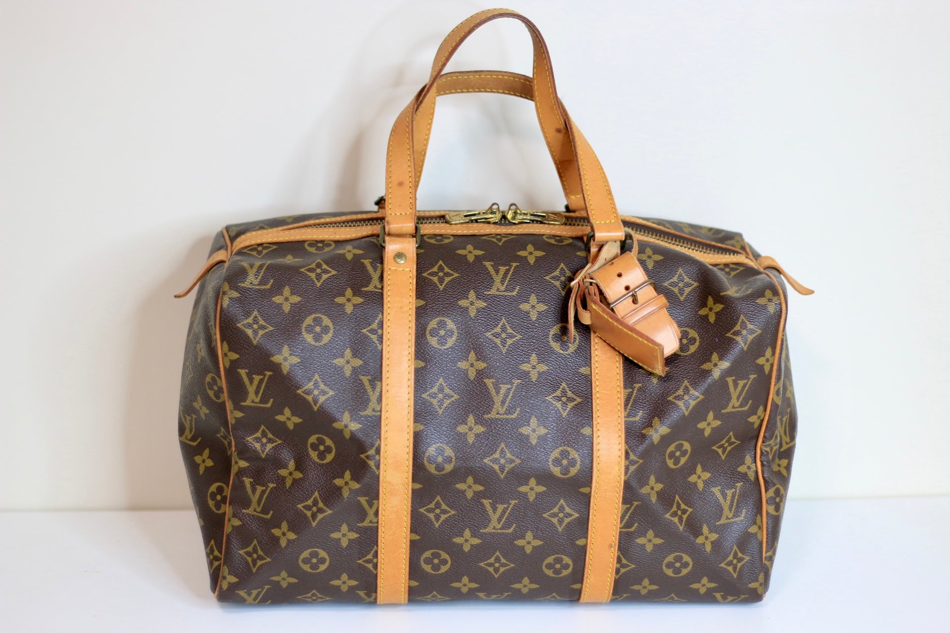 Louis Vuitton Monogram Sac Souple 35 Used – luxuryforlessjpn